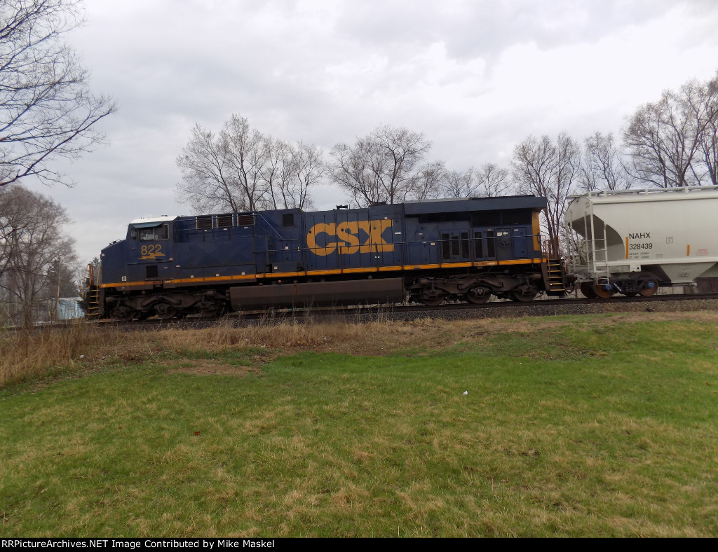 CSX 822